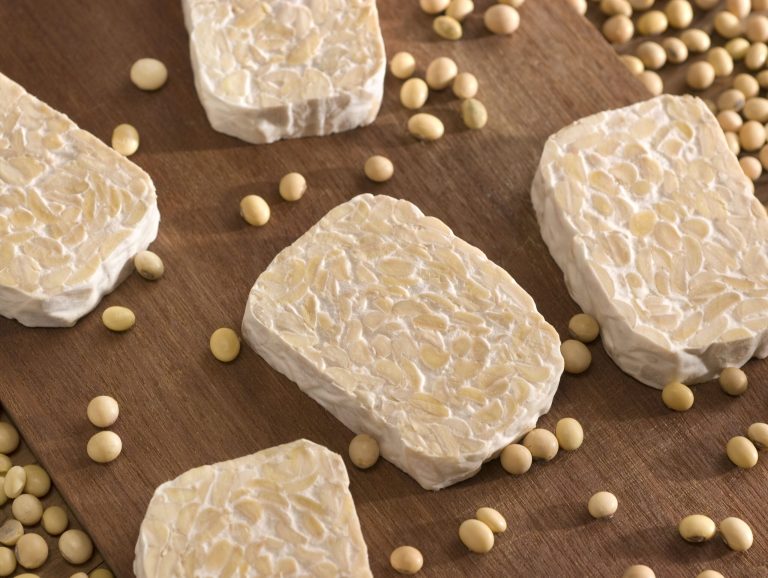 Yuk Kenali Bagaimana Proses Pembuatan Tempe!